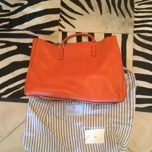 Anya Hindmarch | Bags | Anya Hindmarch 24 Mainline Collection Leather ...